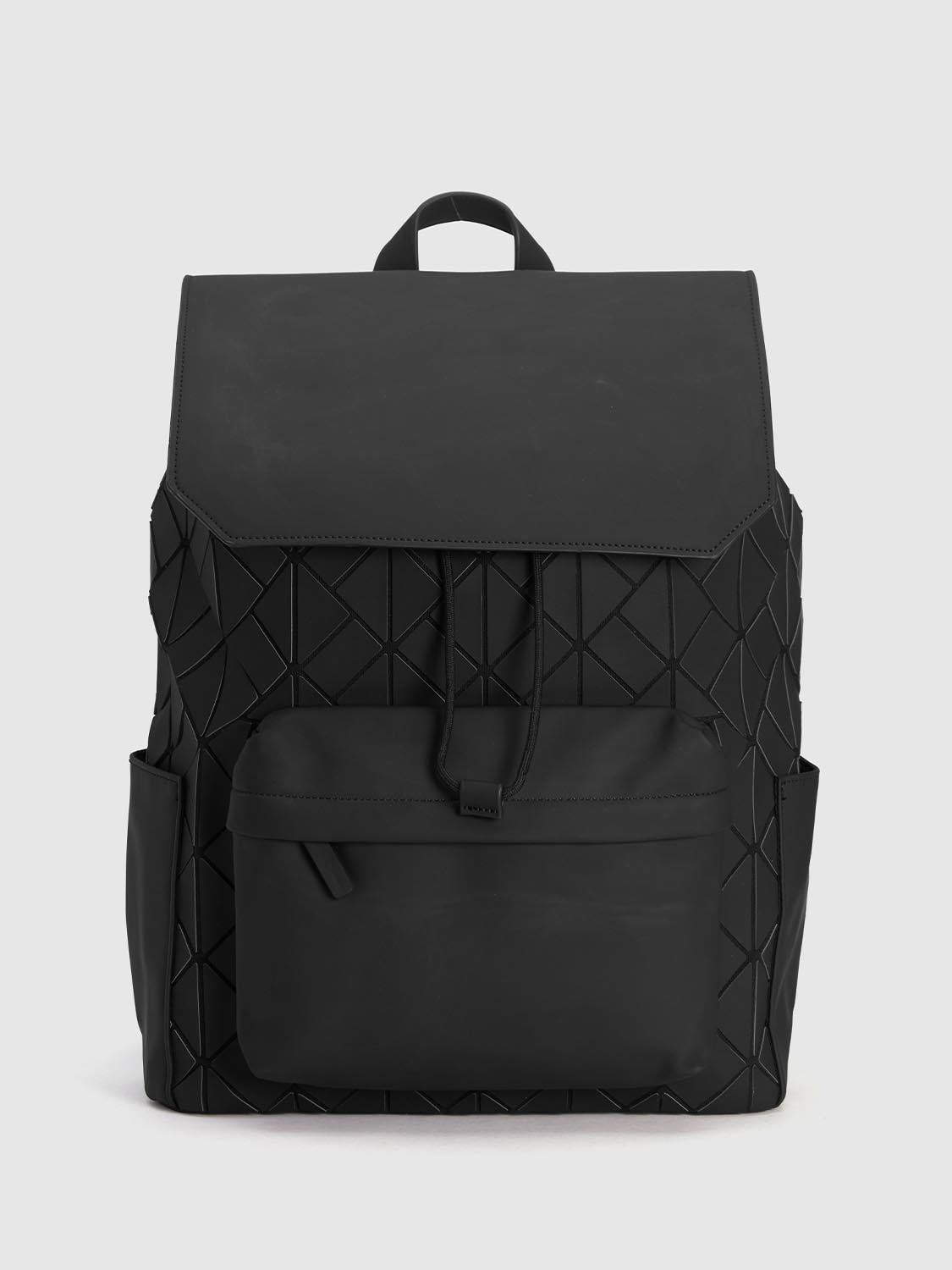 Flap Geometric Diamond Backpacks – URBAN REVIVO Malaysia